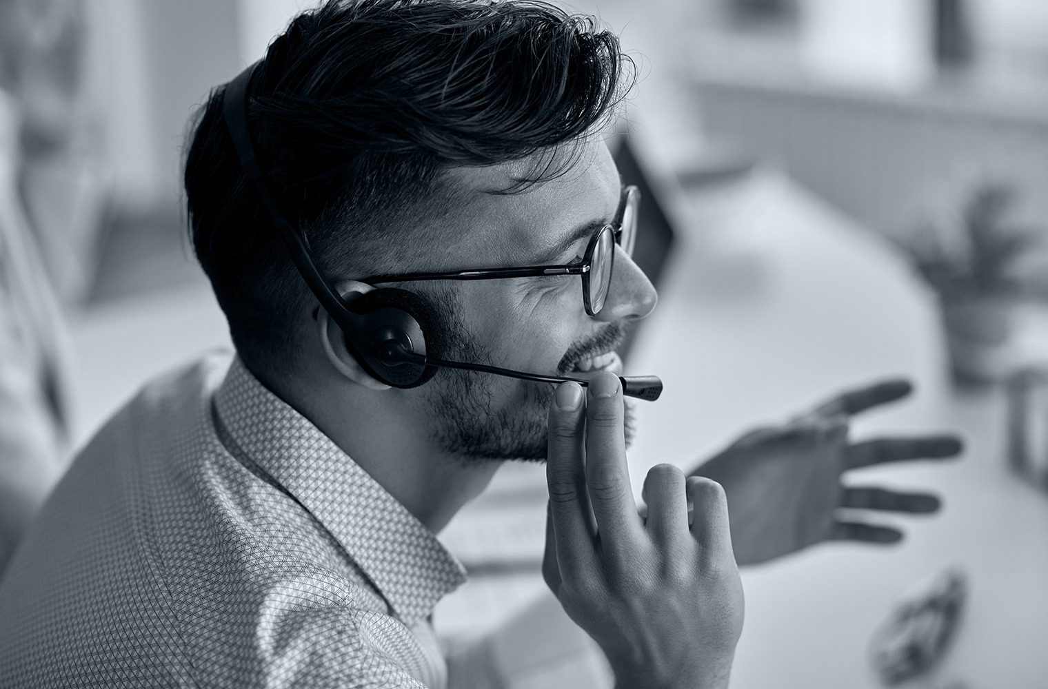 Need IT Support? We're Available Now I EMPIST®